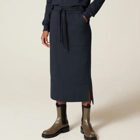 ME+EM | Skirts | New Meem Black Sweatshirting Column Skirt Soft ...